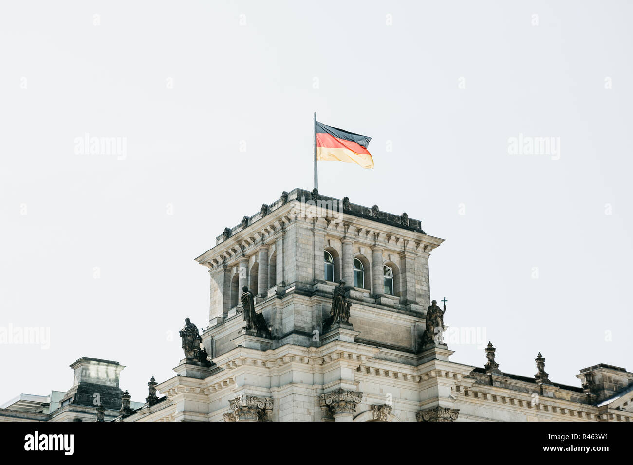 The flag over the reichstag hi-res stock photography and images - Alamy