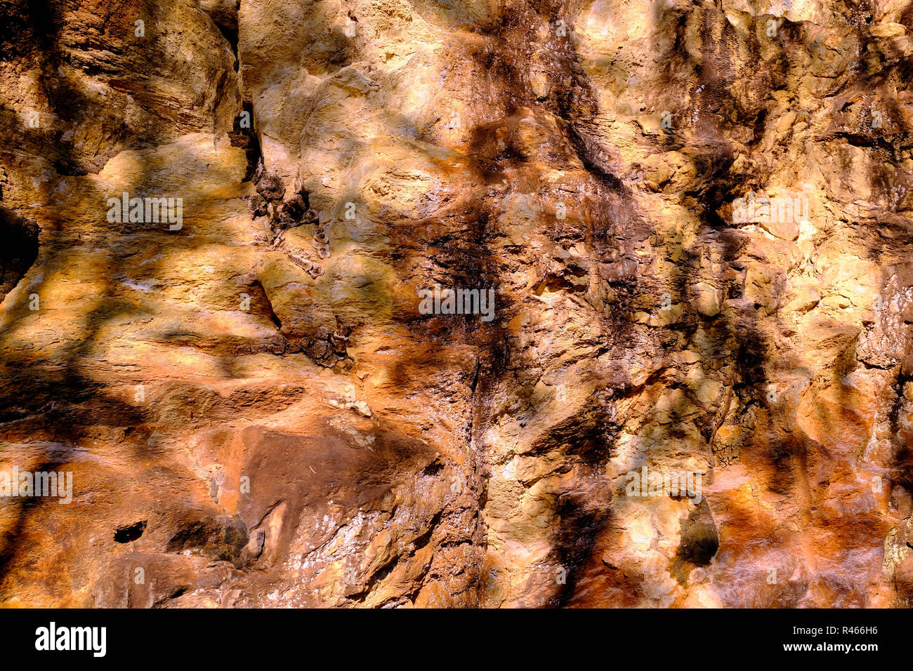Brown rocks hi-res stock photography and images - Alamy