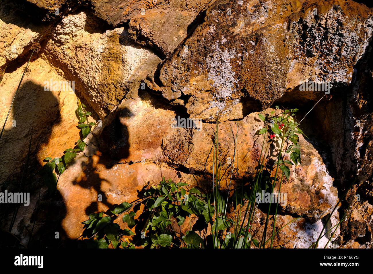 Light and shadow on rocks hi-res stock photography and images - Alamy