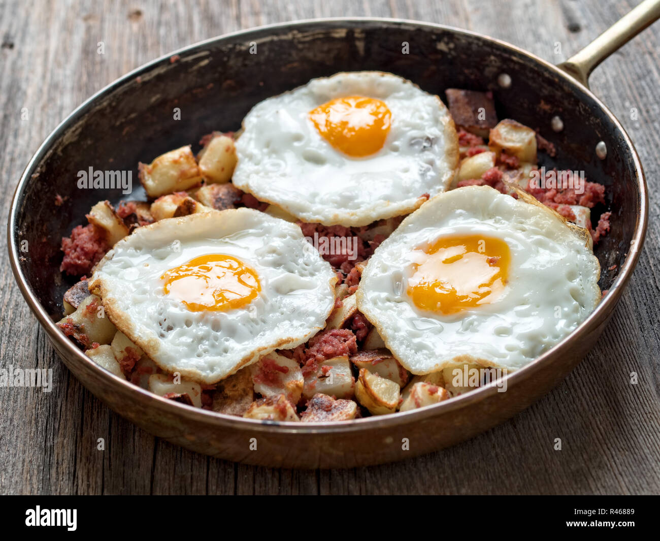 rustic corned beef hash Stock Photo - Alamy