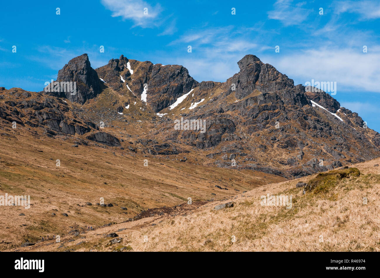 Loch lomond and the arrochar alps hi-res stock photography and images ...