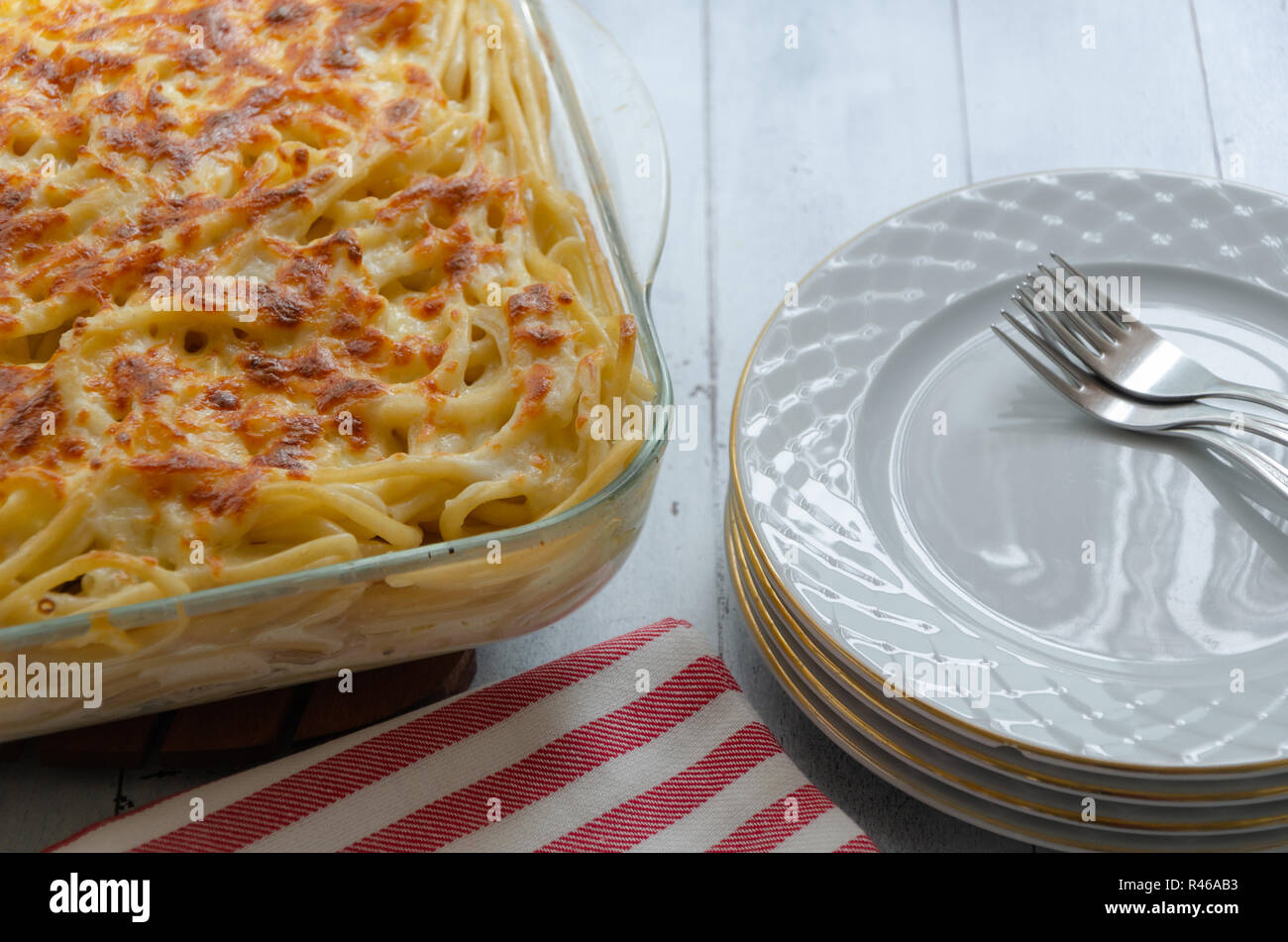 Baked pasta ready meal with spiral pasta, sauce and cheese Stock Photo ...