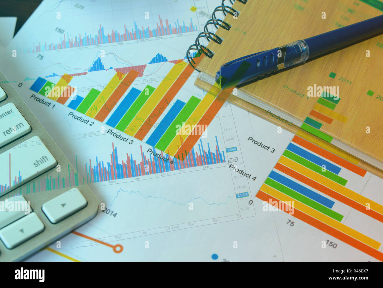 Keyboard bar graphs Stock Photo - Alamy