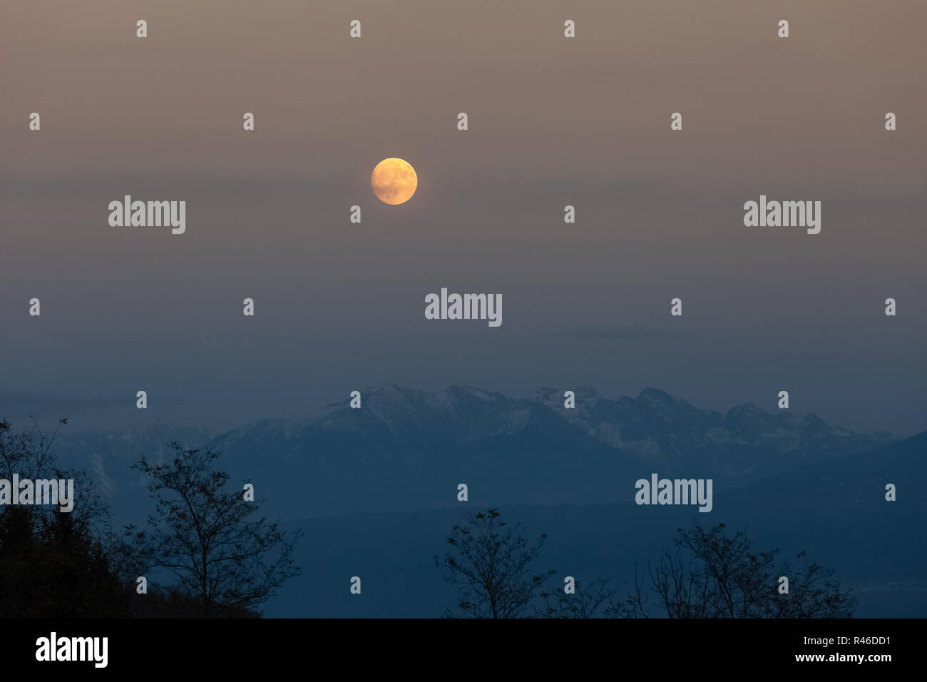 Full moon over the alps hi-res stock photography and images - Alamy