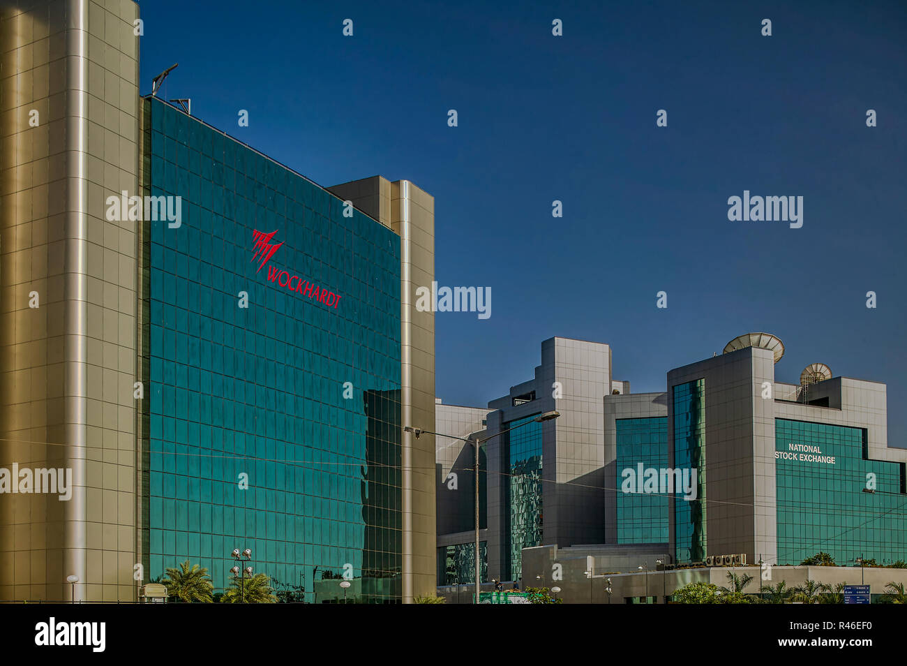 Building bandra kurla complex hi-res stock photography and images - Alamy