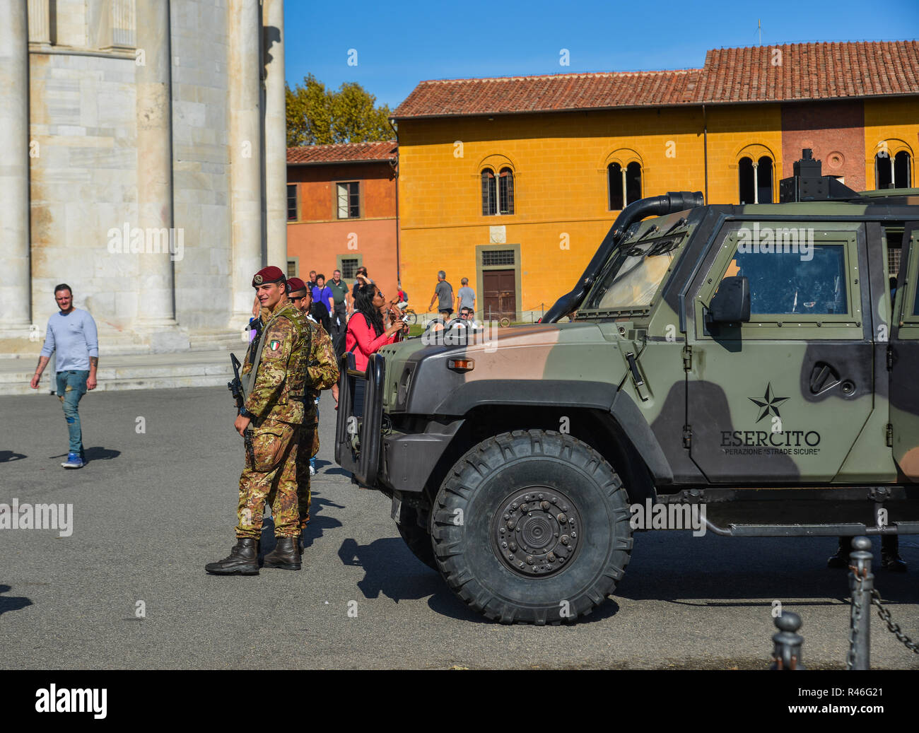 Italian army soldiers military car hi-res stock photography and images ...