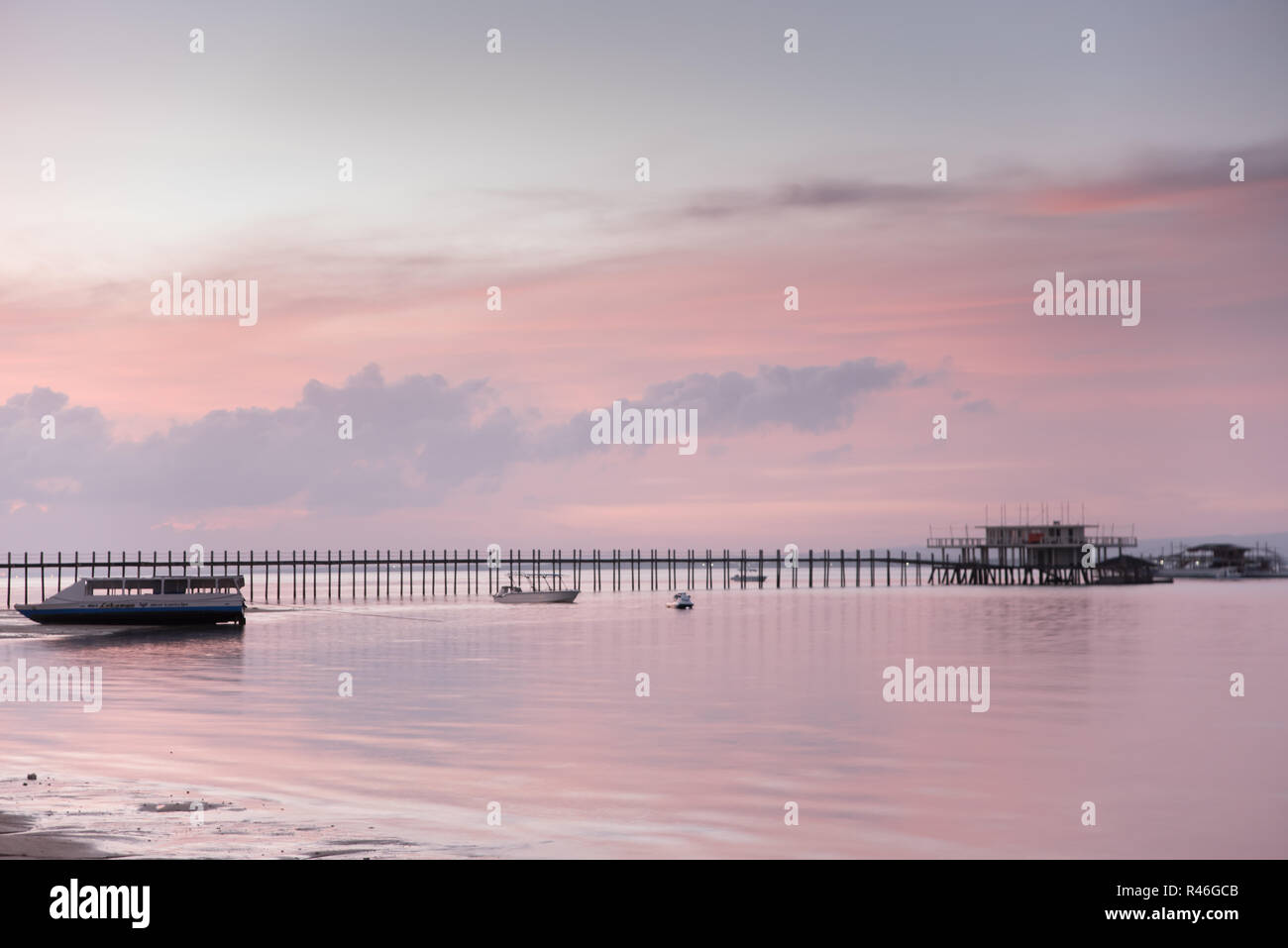 Sunrise at Lakawon Beach Resort, Cadiz, Negros Occidental, Phlippines ...