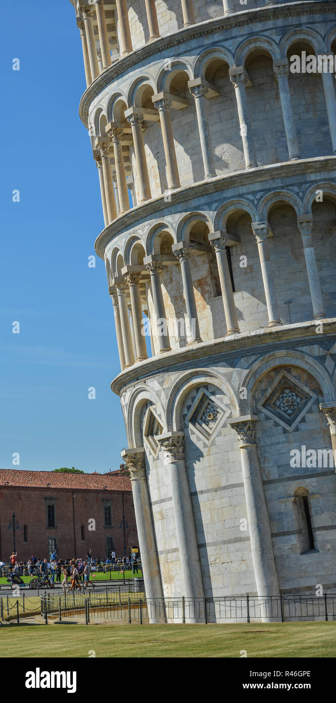 Pisa, Italy - Oct 18, 2018. Medieval Leaning Tower of Pisa (Torre di ...