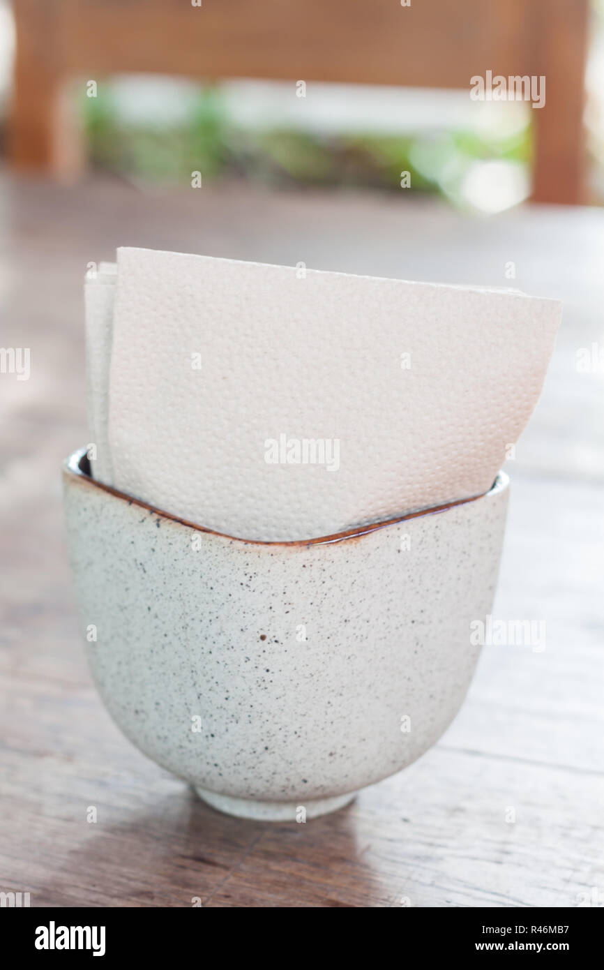 Facial tissue boxes hi-res stock photography and images - Alamy