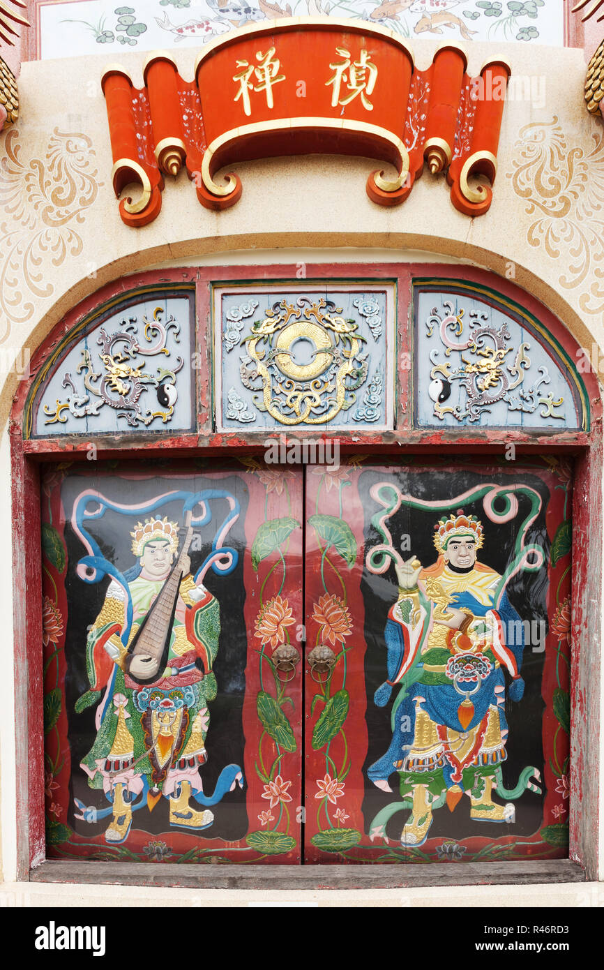 front door of temple Stock Photo - Alamy