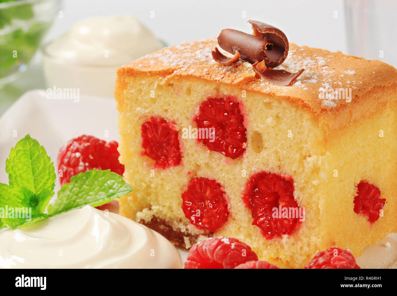 Raspberry sponge cake Stock Photo - Alamy