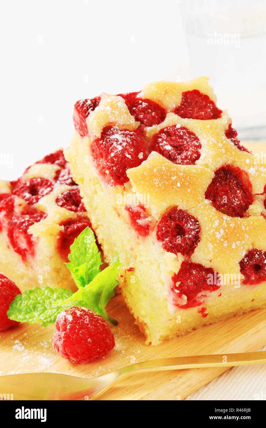 Raspberry cake slices Stock Photo - Alamy