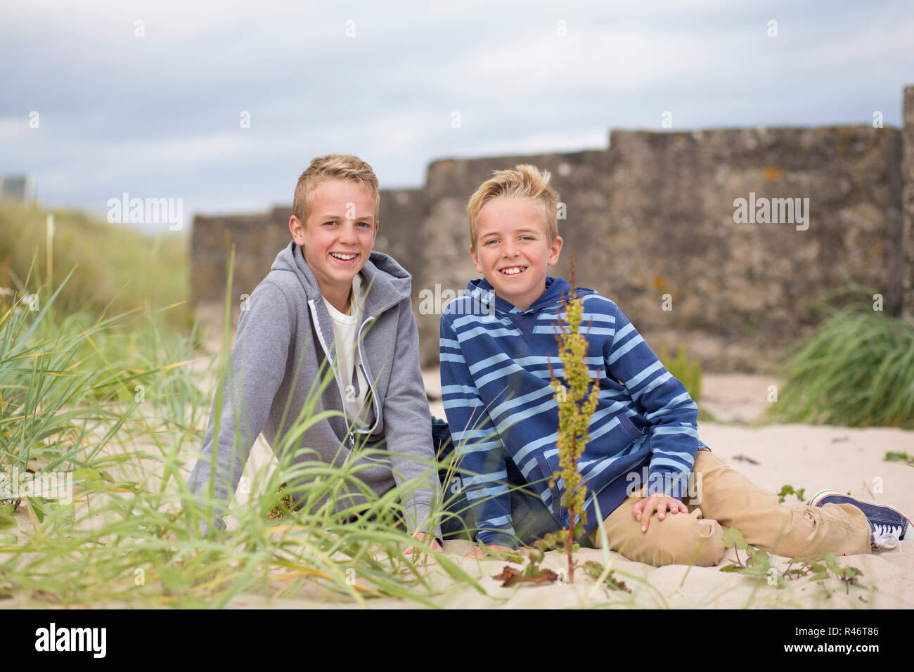 Brotherly love two young brothers hi-res stock photography and images ...