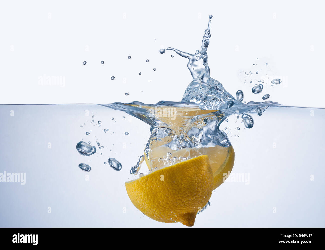 Lemon dash hi-res stock photography and images - Alamy