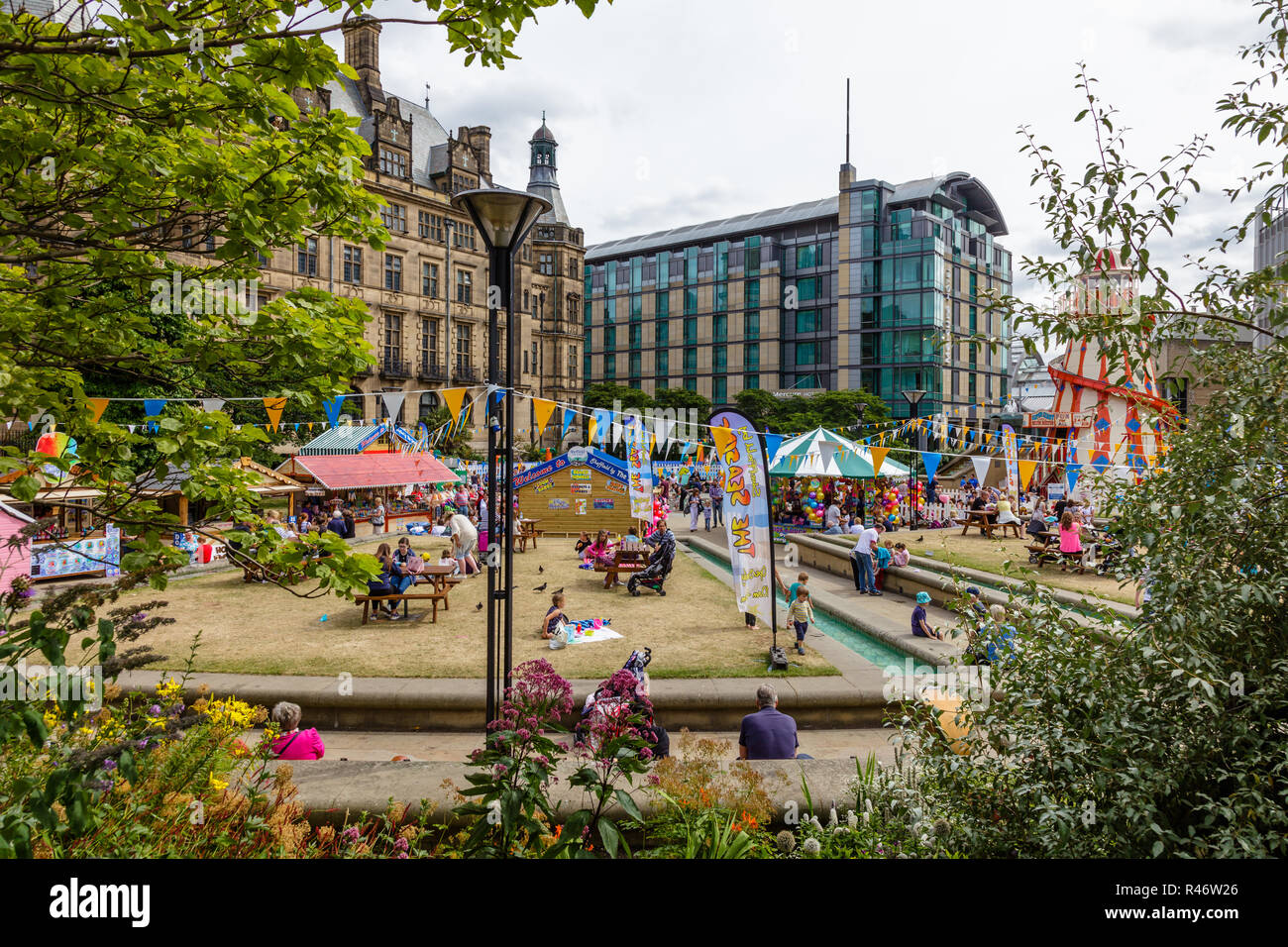 Sheffield by the Seaside 2015, Peace Gardens, Sheffield, England ...