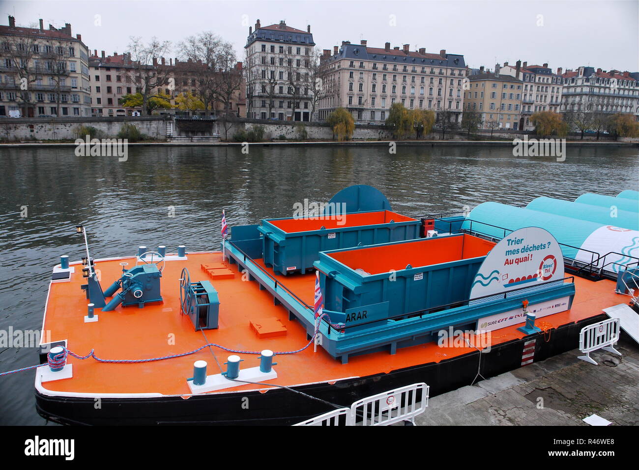 Voies navigables de france hi-res stock photography and images - Alamy