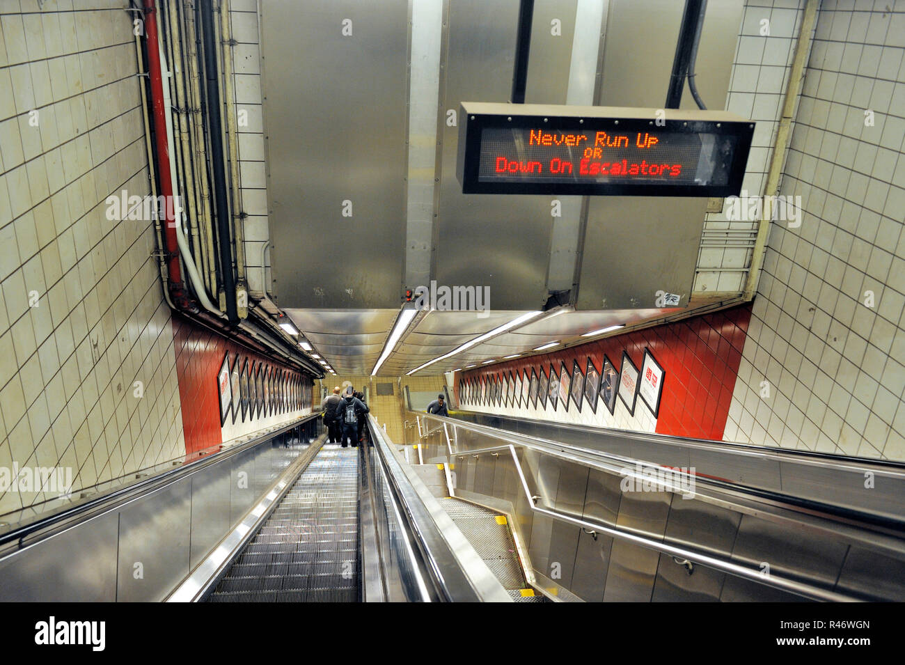 New York,USA-November 12,2012: Escalators in the New York subway and ...