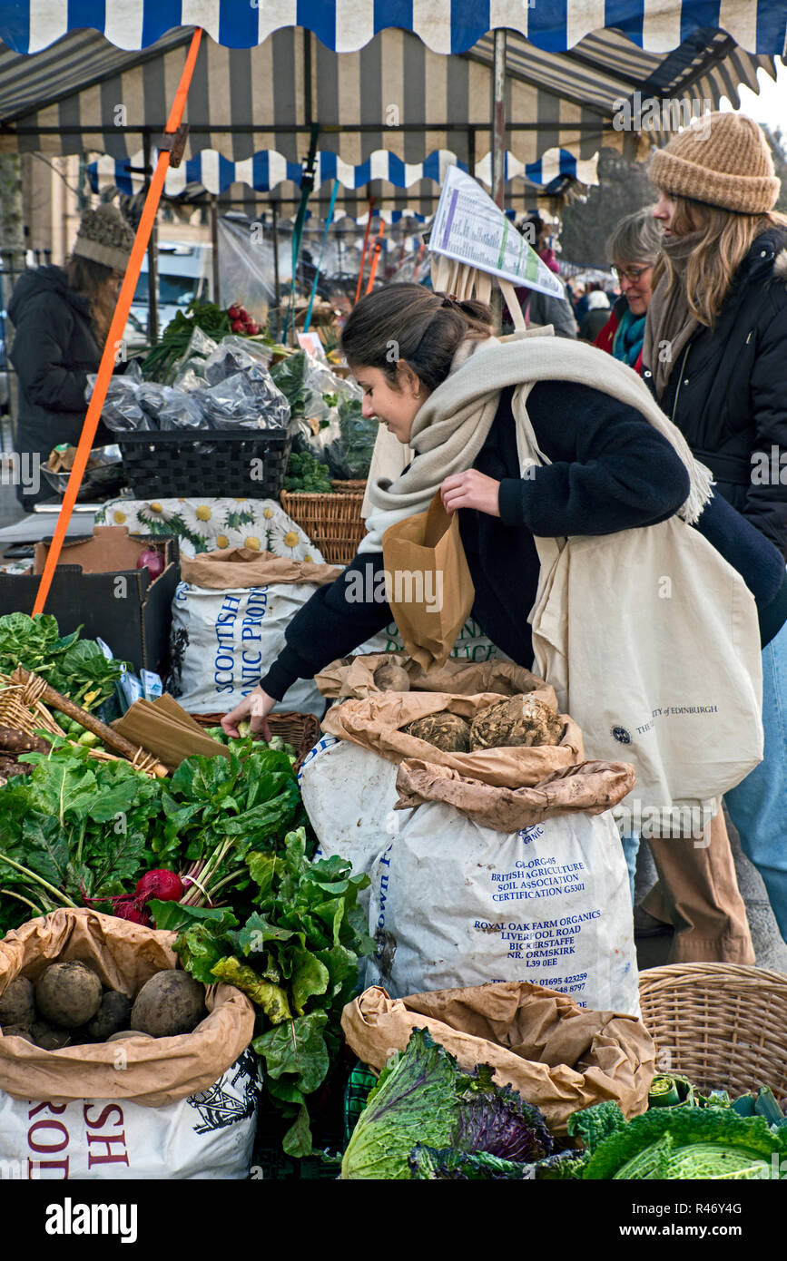 Shopping terrace hi-res stock photography and images - Alamy