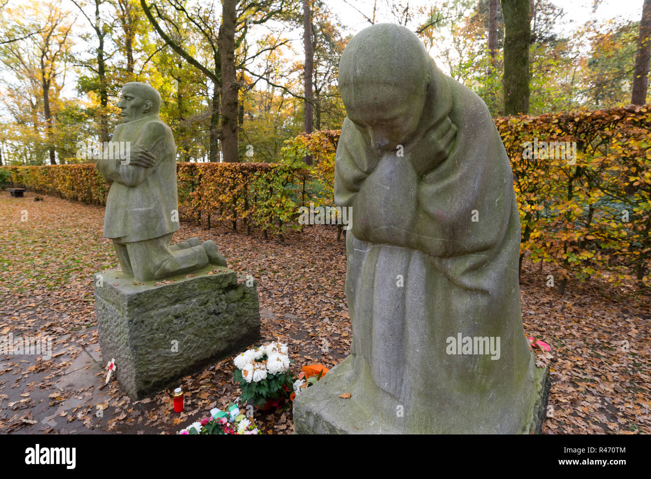 Grieving Parents Kollwitz