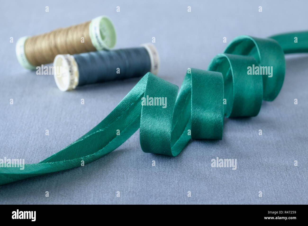 Binding material hi-res stock photography and images - Alamy