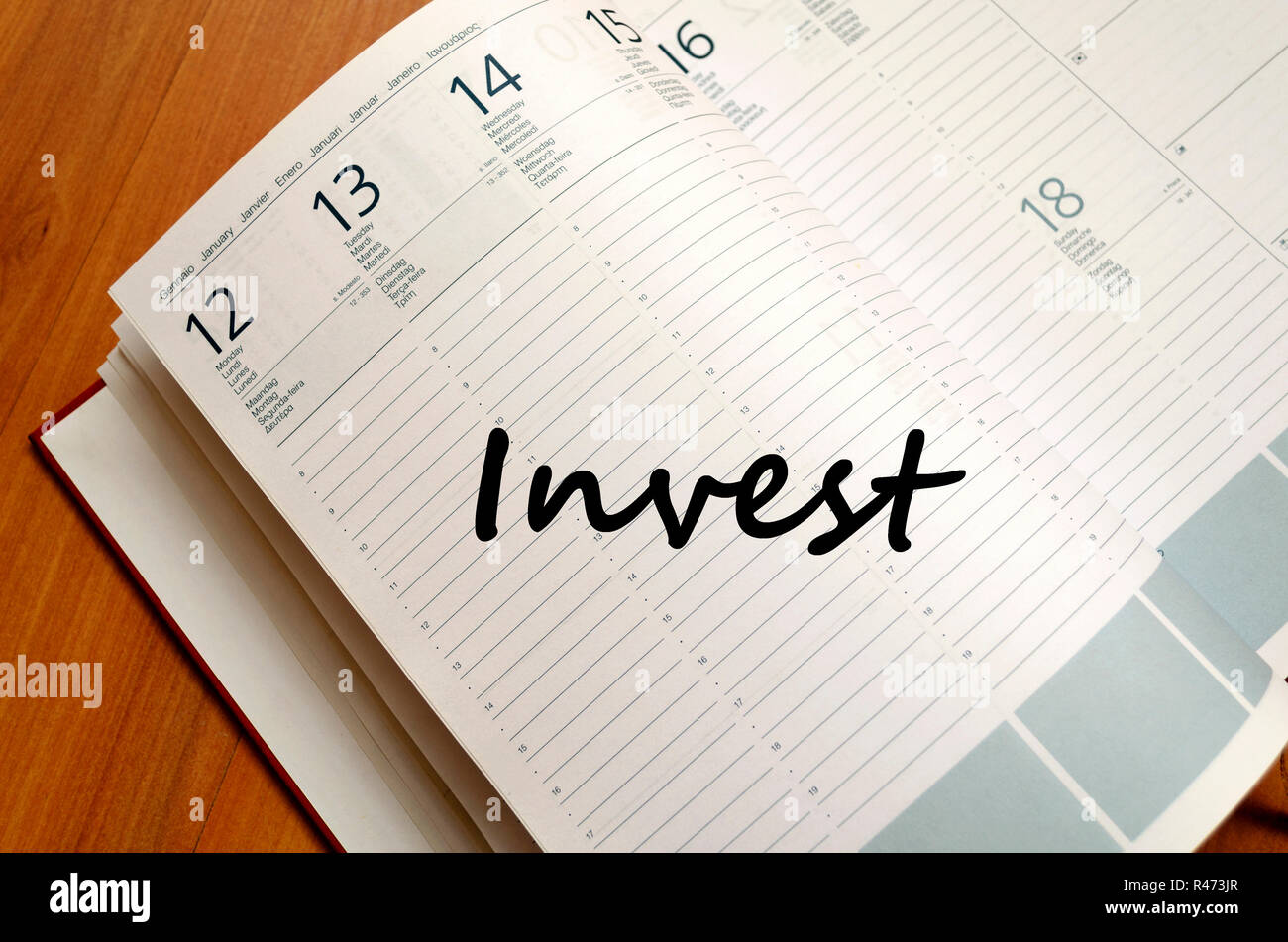 Alternative investment fund manager hi-res stock photography and images ...