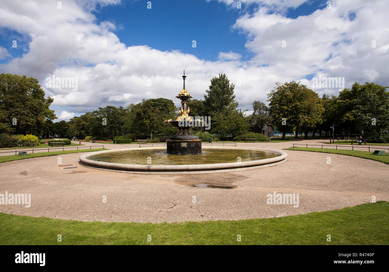 The fountain in Albert Park, Middlesbrough,England,UK Stock Photo - Alamy