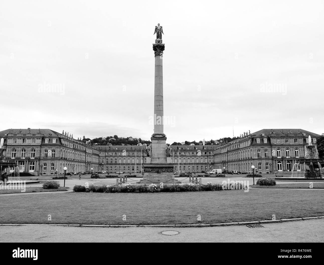 Schlossplatz stuttgart Black and White Stock Photos & Images - Alamy