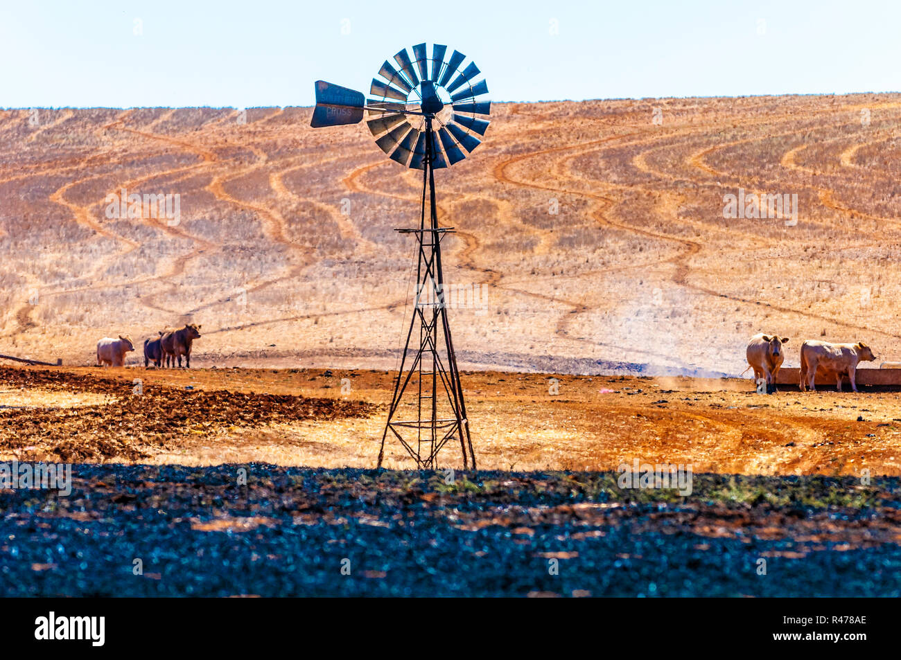 Australian outback landscape hi-res stock photography and images - Alamy