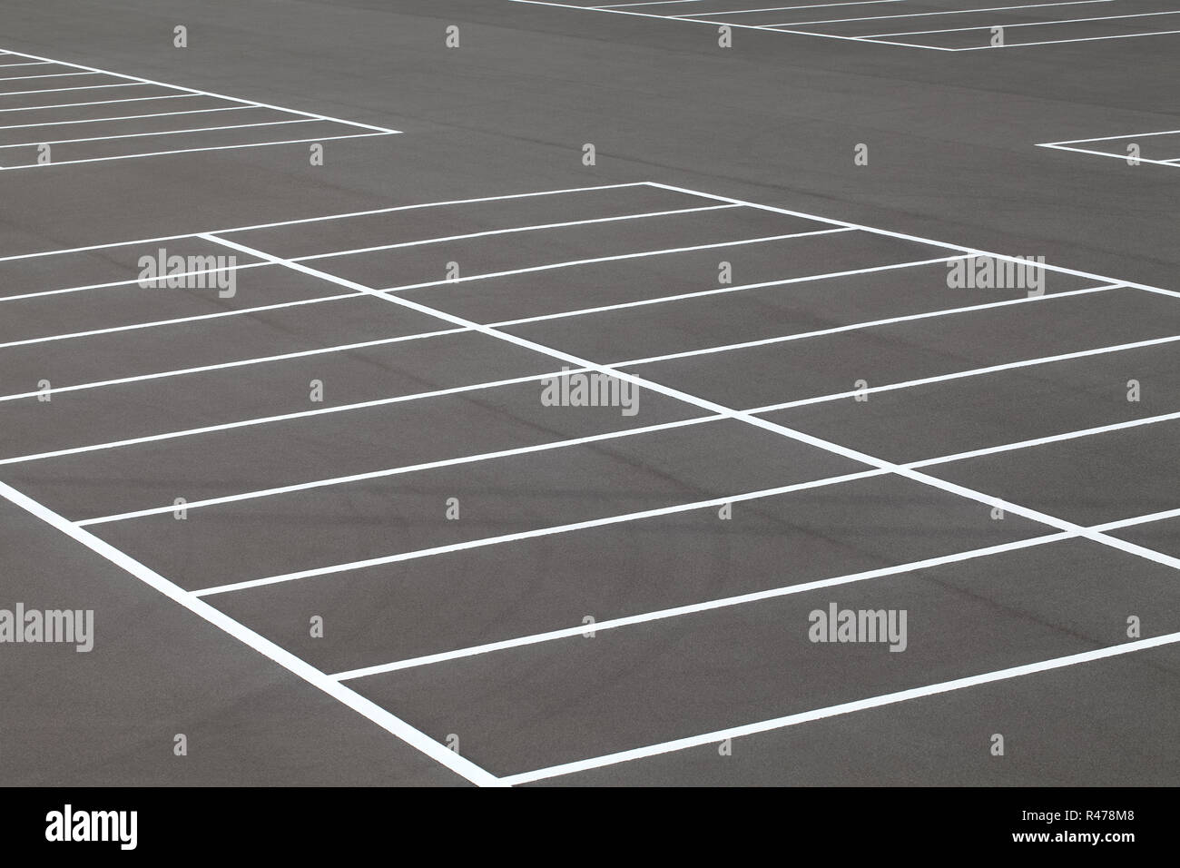 empty car parking lot with white mark Stock Photo - Alamy