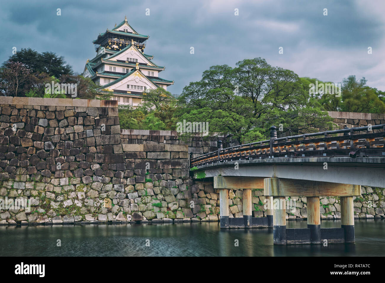 Osaka Castle at sunset in Japan Stock Photo - Alamy
