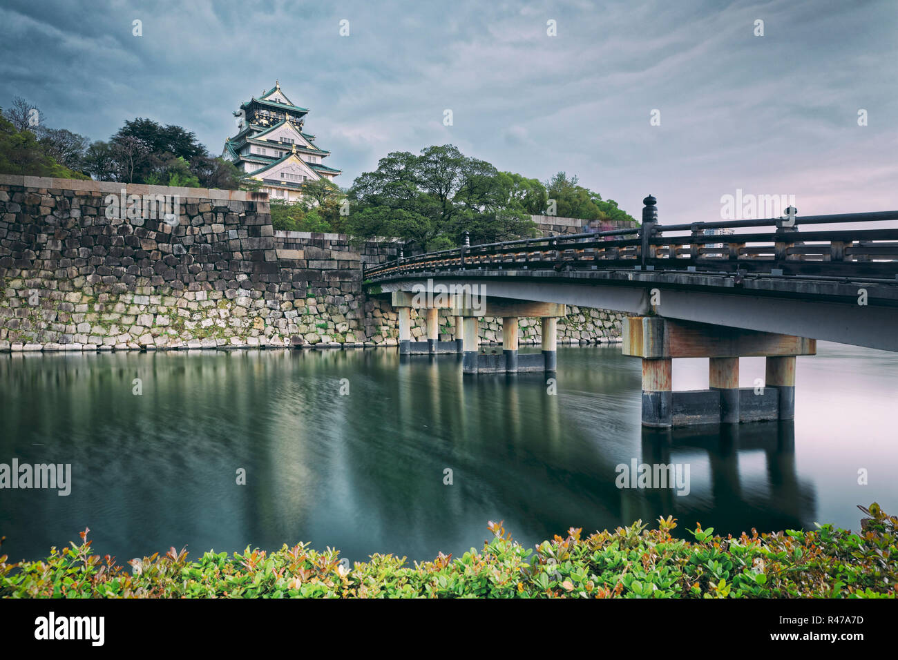 Osaka Castle at sunset in Japan Stock Photo - Alamy