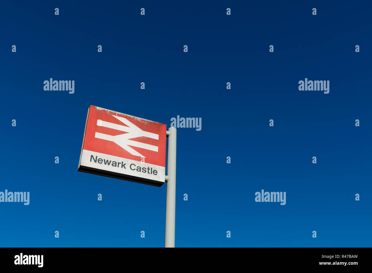 Newark train station hi-res stock photography and images - Alamy