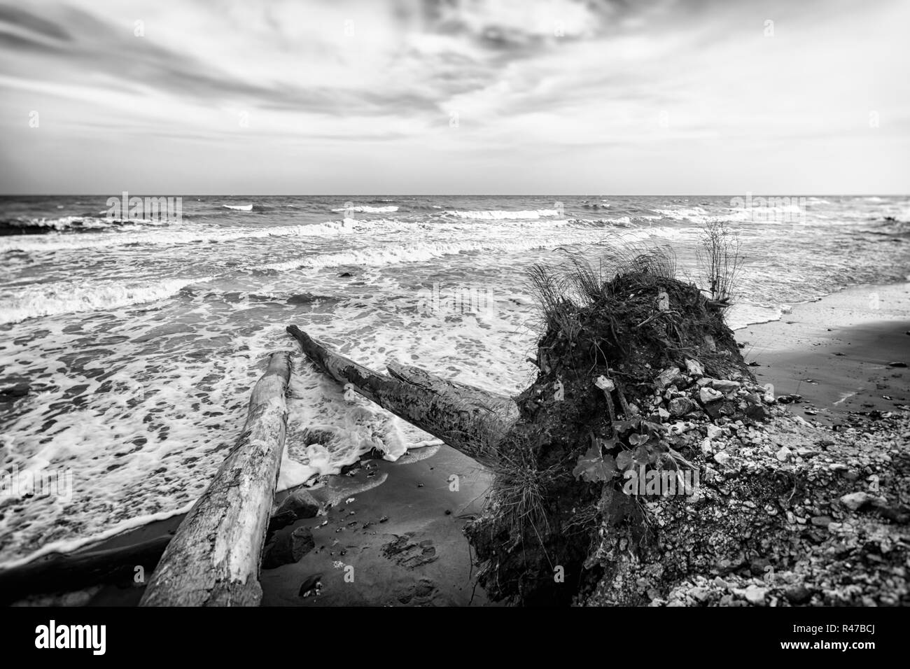 Collapsing circle hi-res stock photography and images - Alamy