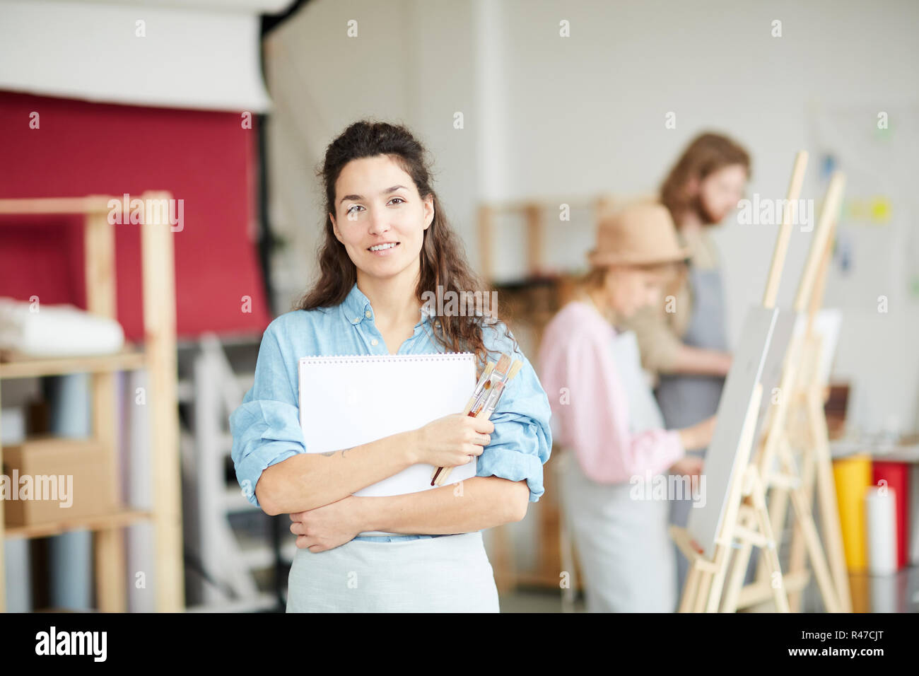 Successful girl hi-res stock photography and images - Alamy