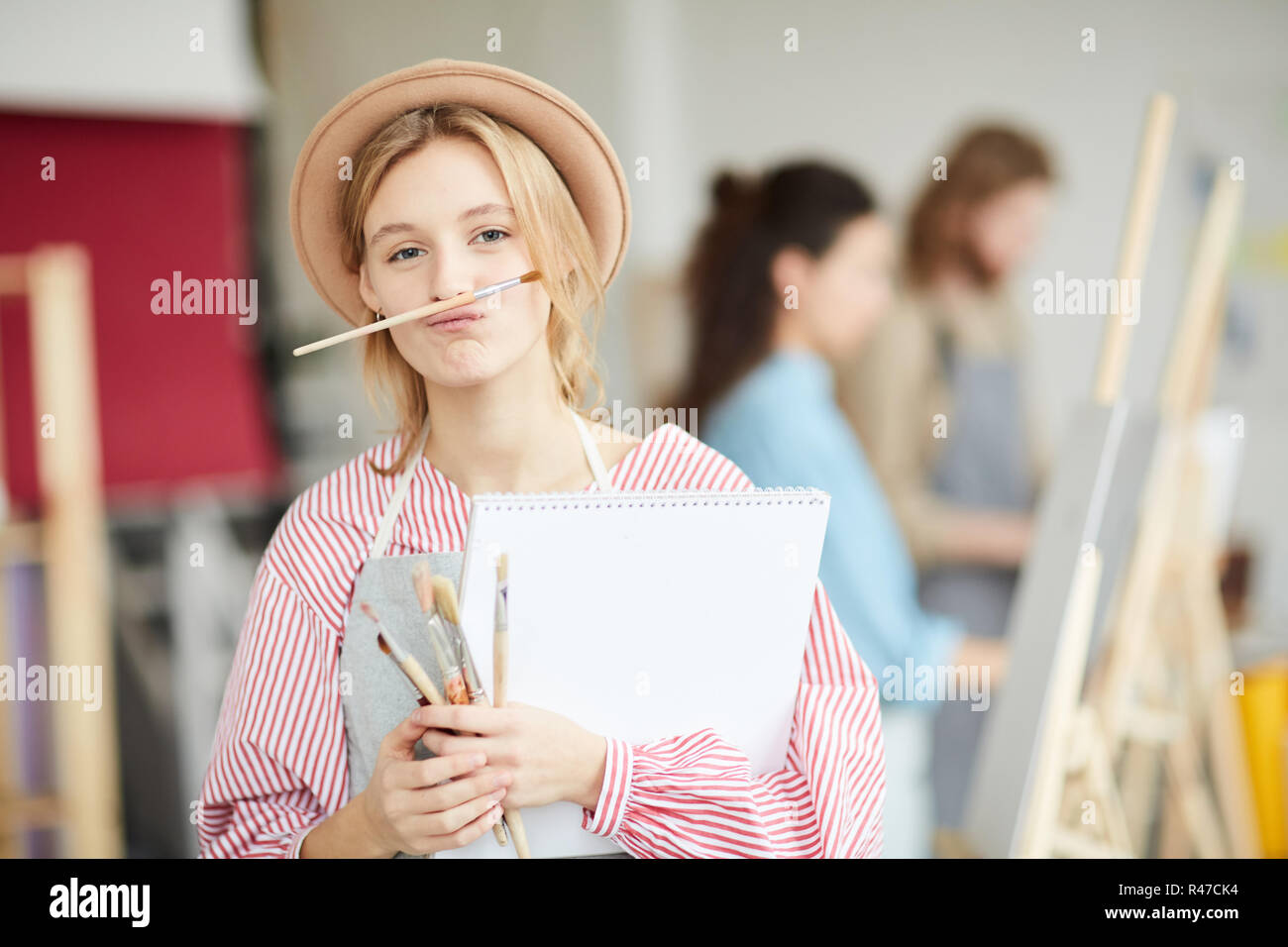 Pretty artwork hi-res stock photography and images - Alamy