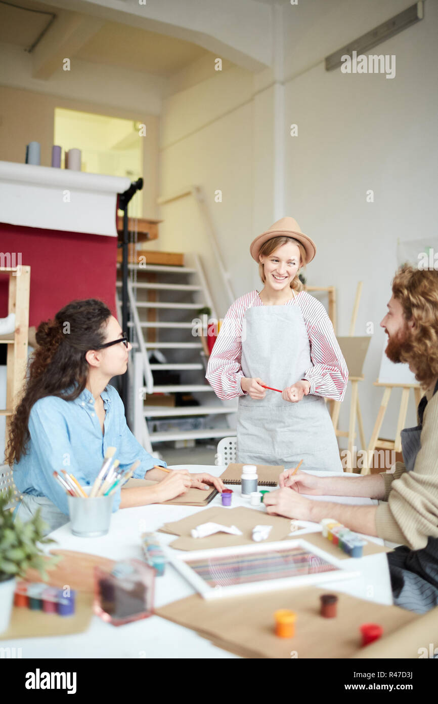Experience sharing hi-res stock photography and images - Alamy