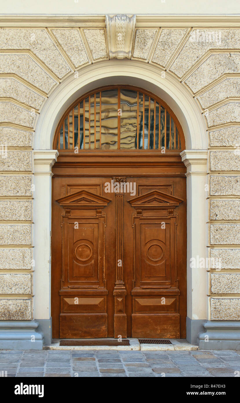 Old retro door Stock Photo - Alamy