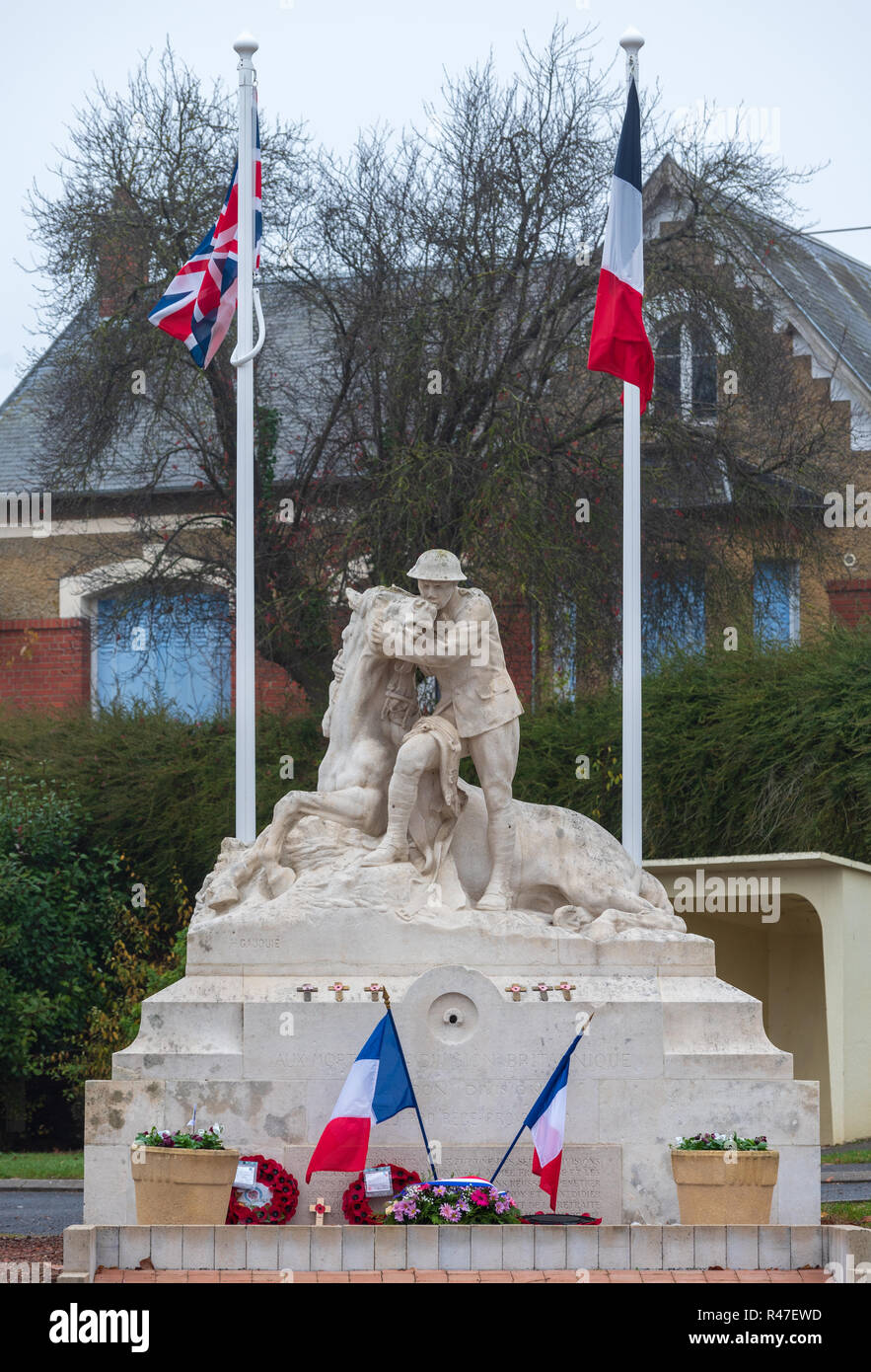 58th (London) Division memorial depicting artilleryman cradling wounded ...
