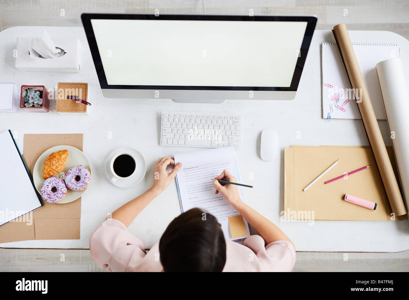 Accountant by computer Stock Photo - Alamy