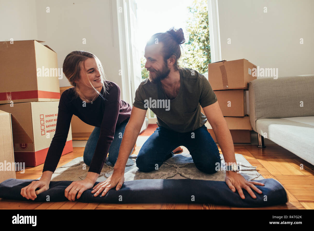 Sitting man sitting on boxes hi-res stock photography and images - Alamy