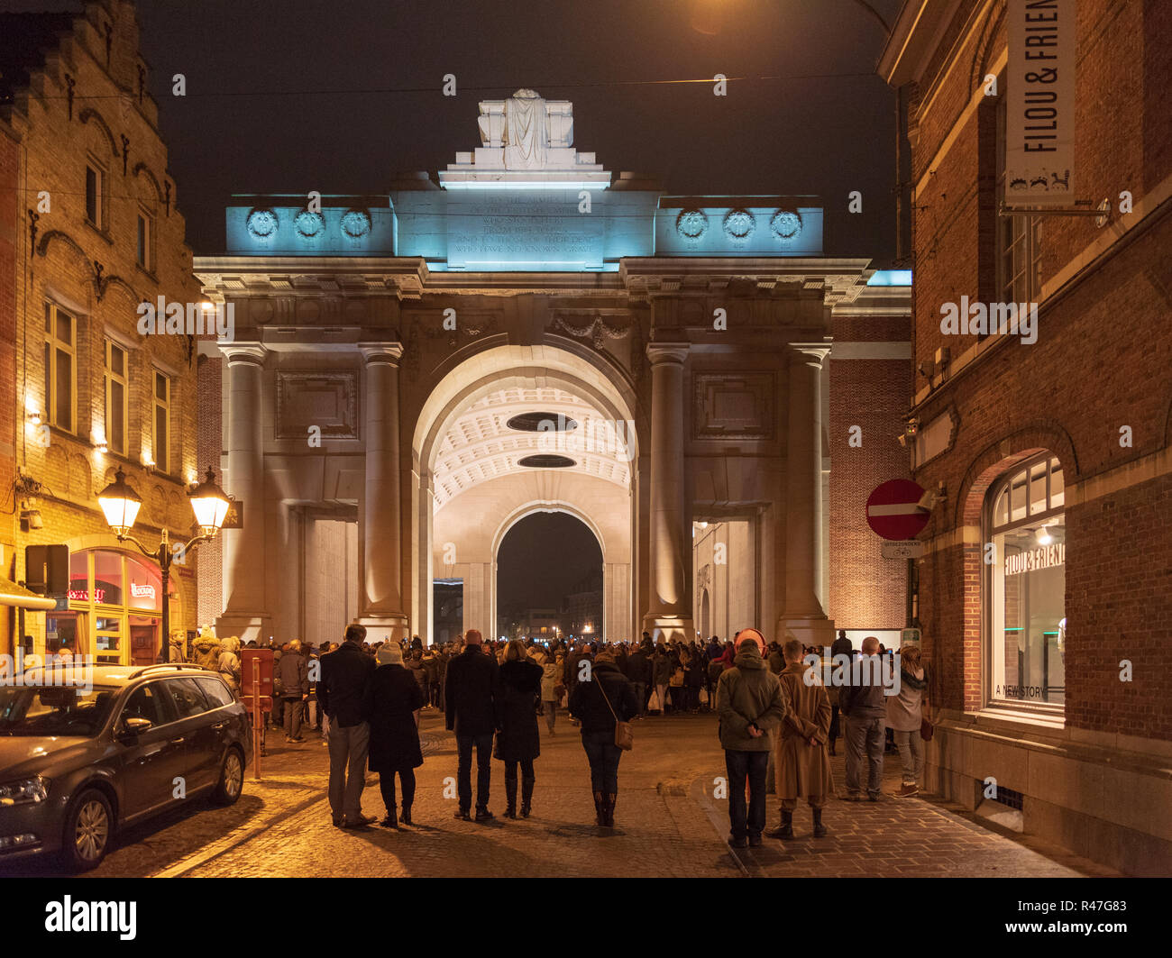 Last post and menin gate hi-res stock photography and images - Alamy