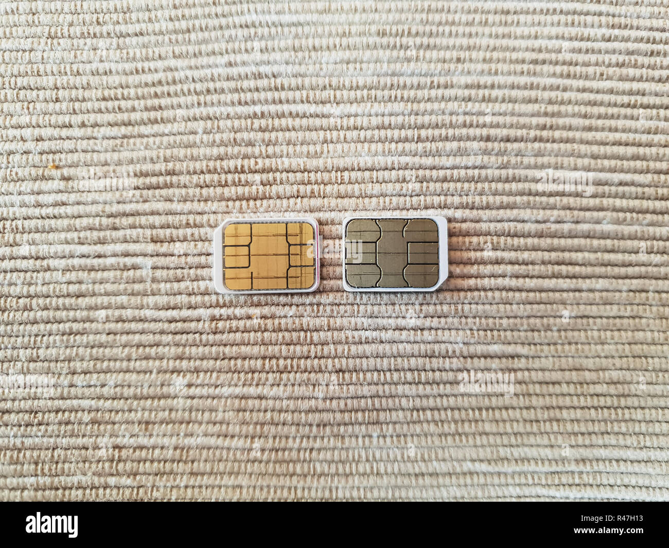 Micro sim hi-res stock photography and images - Alamy