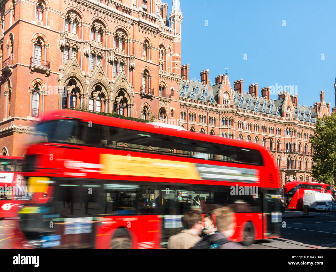 Shutter bus hi-res stock photography and images - Alamy