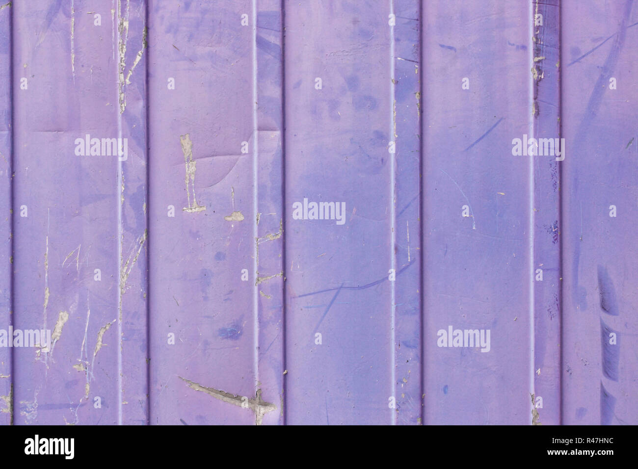 sheet metal wall in bright purple Stock Photo - Alamy