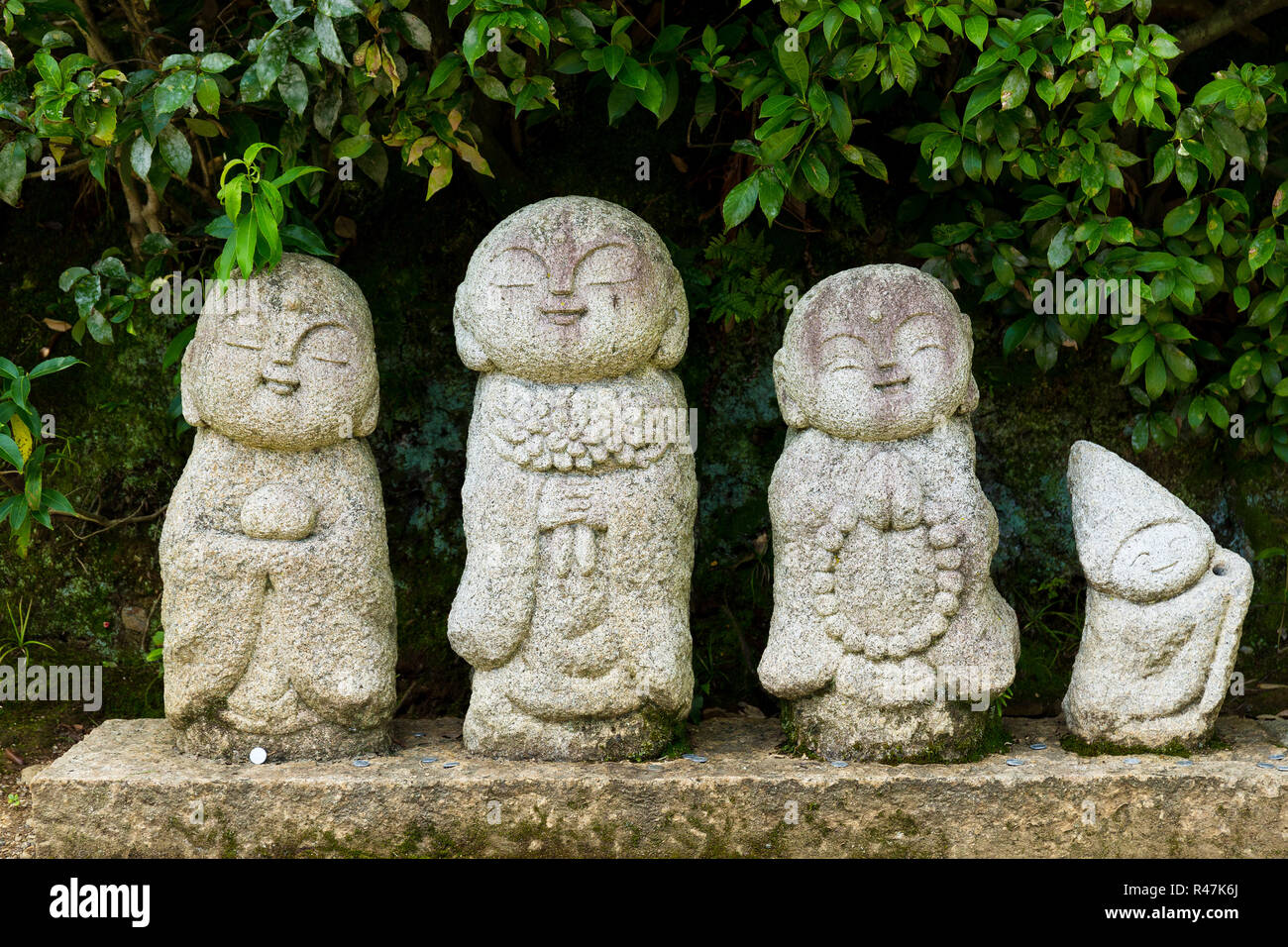 Japanese dolls kyoto japan hi-res stock photography and images - Alamy