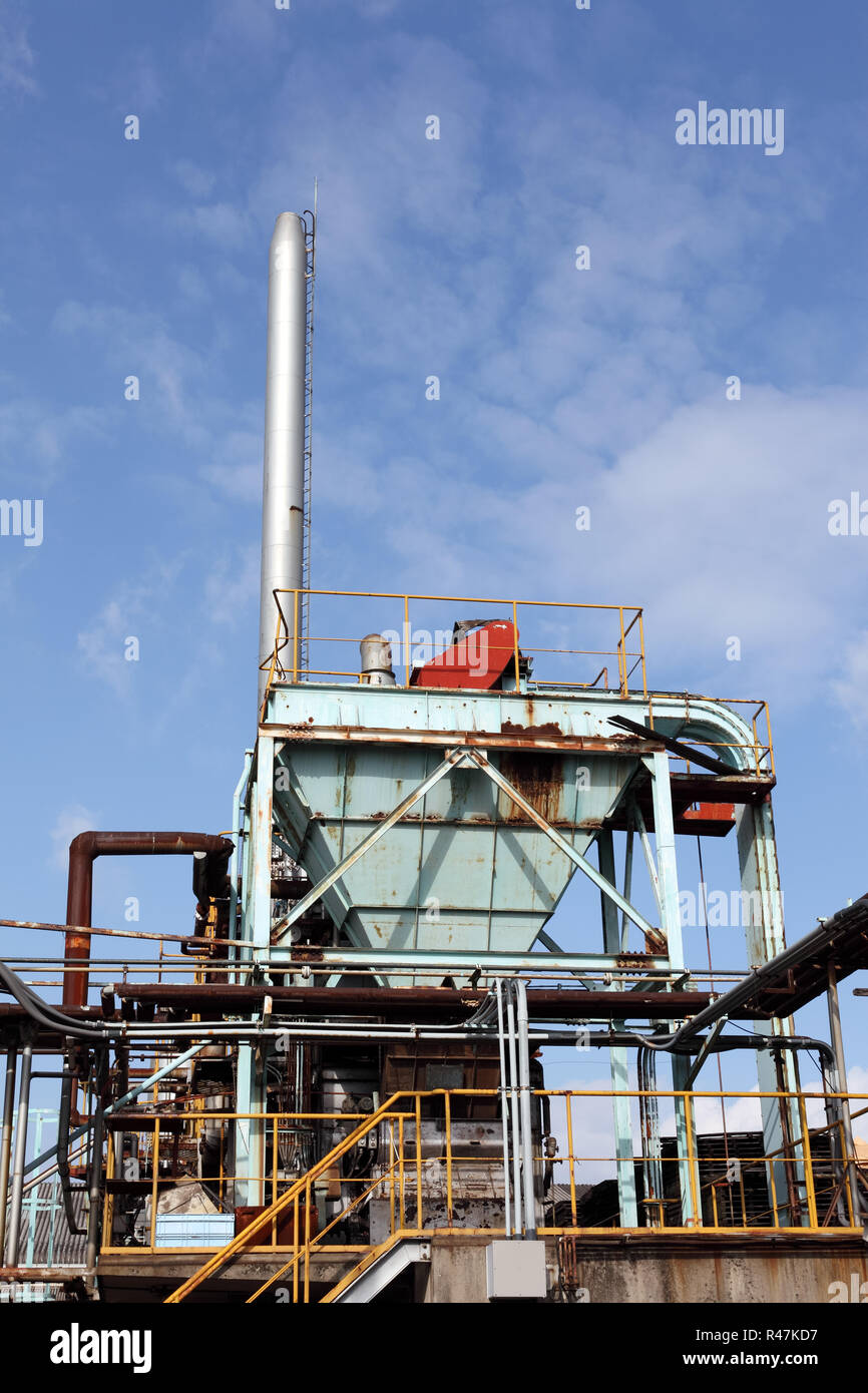 Building exterior metal industry air pollution smoke stack hi-res stock ...