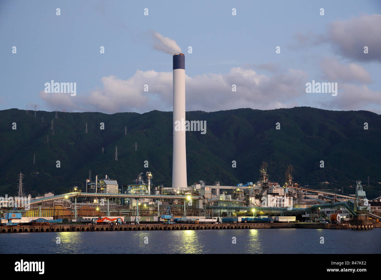 Chimney stack style hi-res stock photography and images - Alamy