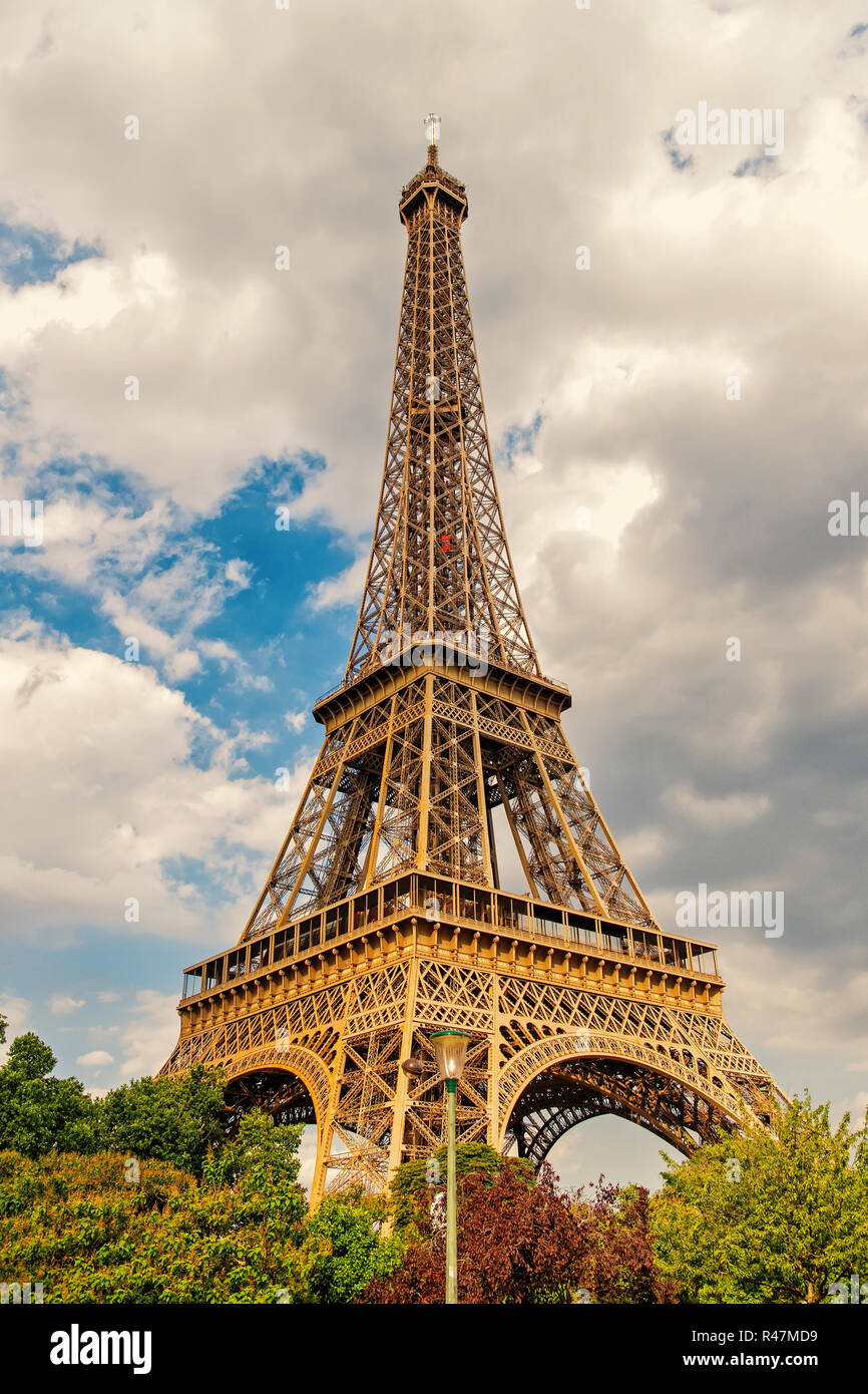 Eiffel Tower at sunset in Paris, France. Romantic travel background ...