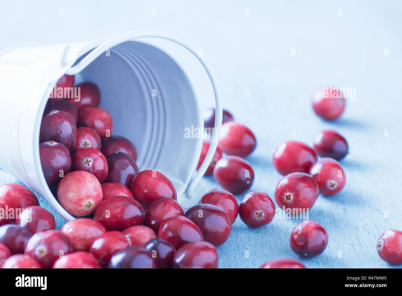 Pile of fallen fruit hi-res stock photography and images - Alamy
