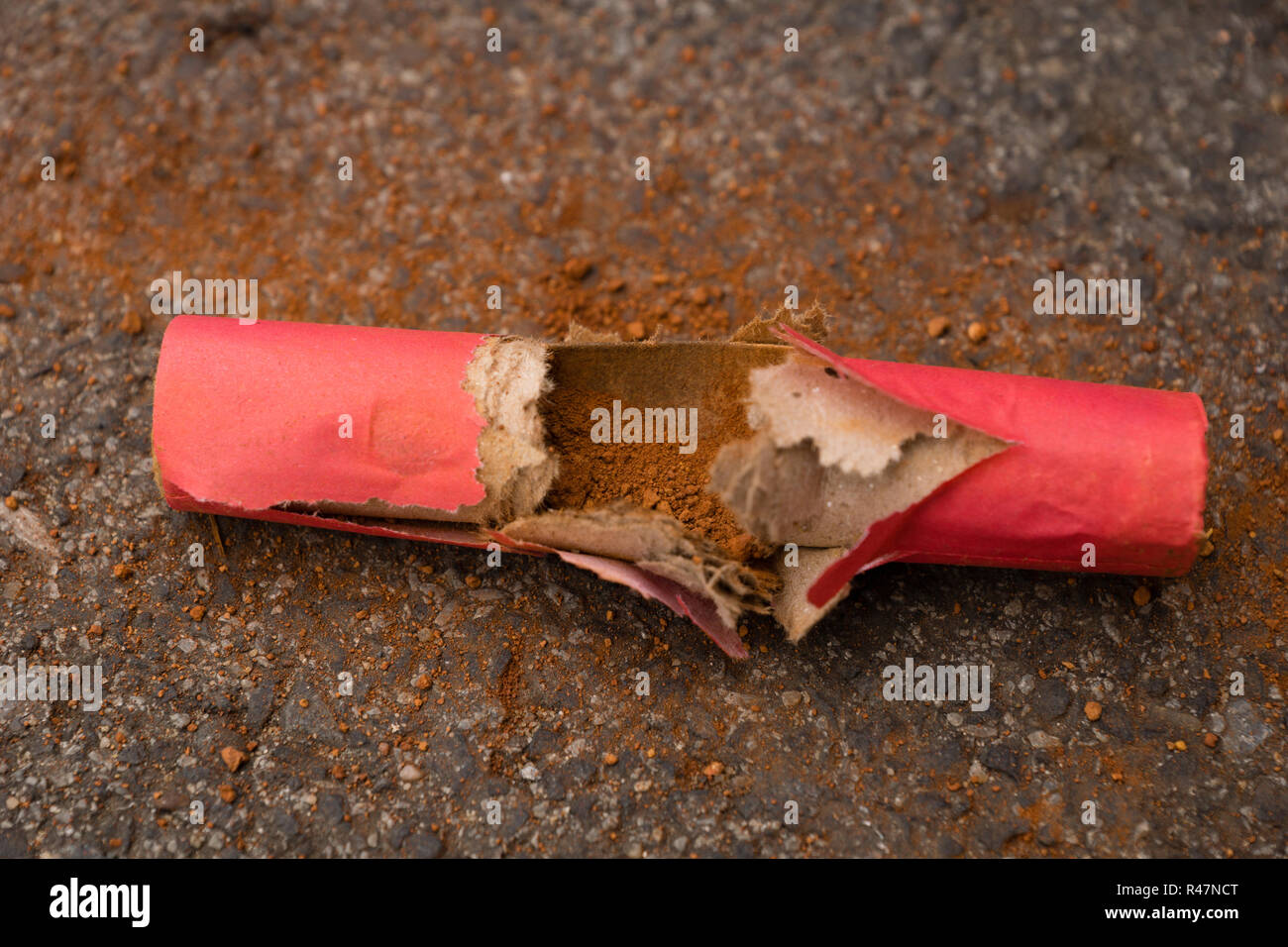 Firecracker packaging hi-res stock photography and images - Alamy